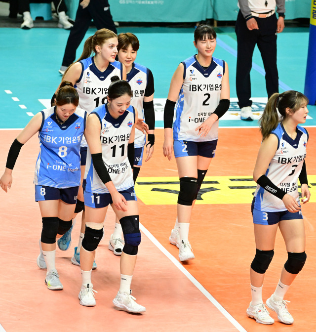 빅토리아 혼자 해 Oh진 전멸 황민경 0점→이소영 3점→육서영 4점김호철 한탄 패패패패패패패승패패 어쩌나 Md장충