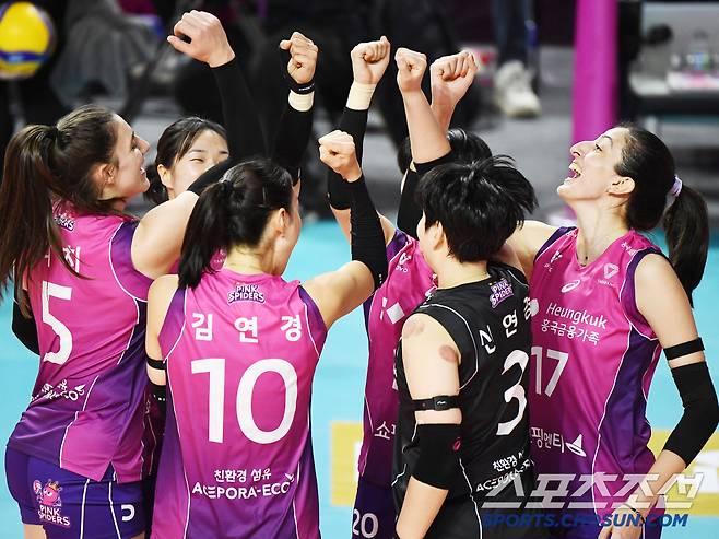 해란언니 은퇴식투트쿠 컴백 무적의 흥국생명 7연승 겹경사 아홉수 페퍼저축 3 0 셧아웃 인천 현장리뷰