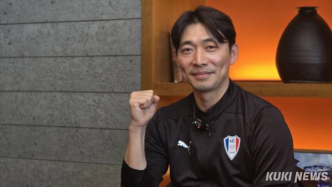 수원 삼성의 목표 무조건 승격”변성환 감독은 더 높은 곳을 바라본다 쿠키인터뷰