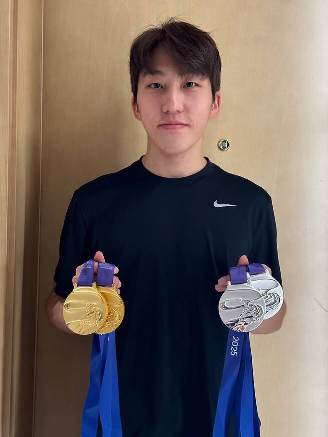 올림픽 연거푸 고배 마셨던 박지원 이제는 에이스로 밀라노 축배 이끈다