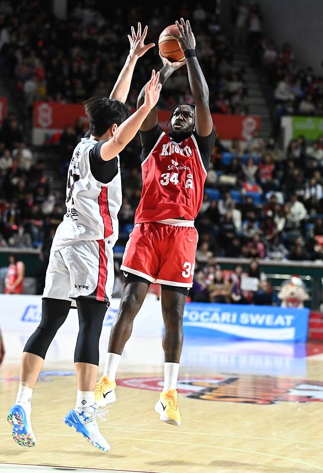 공식 ‘적수가 없다 Sk 워니 사상 첫 ‘시즌 라운드 Mvp 3회 대기록이렇게 잘하는데 은퇴라니