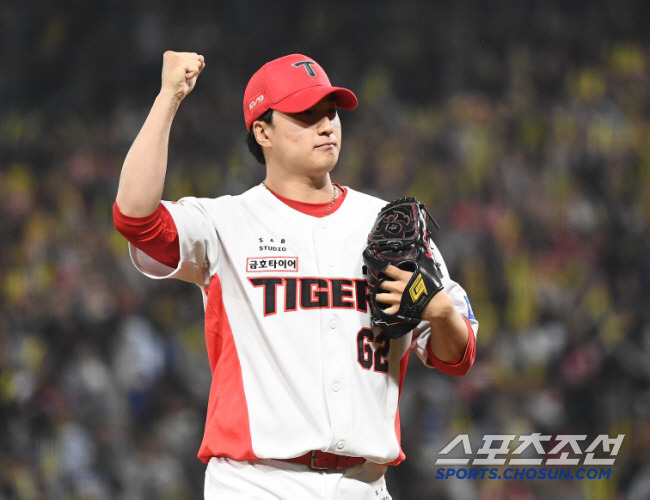 10년 동안 없었다 2년 연속 구원왕 → Kia 정해영 누가 끌어내릴까 43세 오승환부터 20세 김택연까지 마무리 춘추전국시대