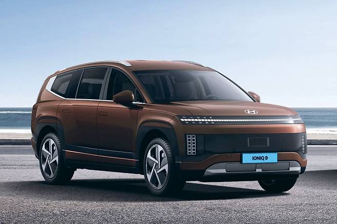 Ev9 별거 아니네 더 싸고 더 멀리 가는 플래그십 전기 Suv 등장에 환호 토픽트리