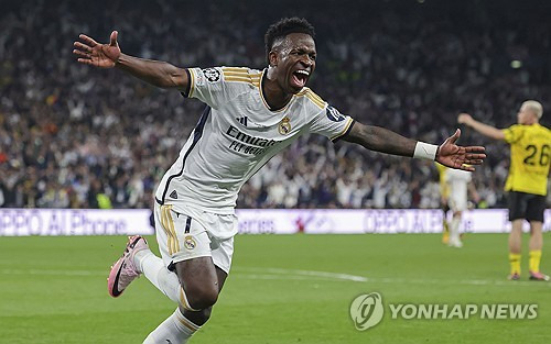 돈이 미쳤다 사우디가면 1조 5000억 초대박비니시우스 전례 없는 제안에 미래 고심