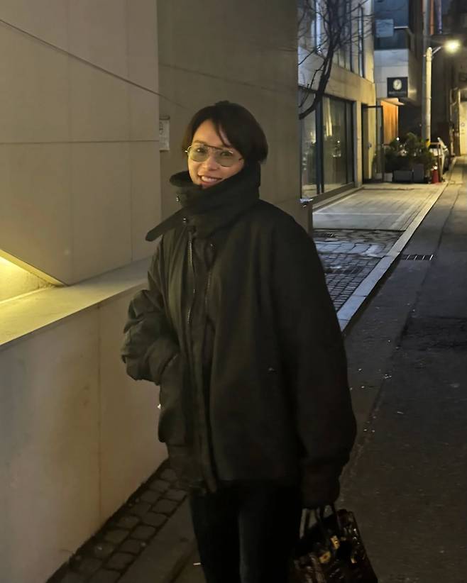 미모의 아이콘 데뷔 전 길거리 캐스팅 7번 받은 사연 화제 된 여배우 일상룩 라이프업