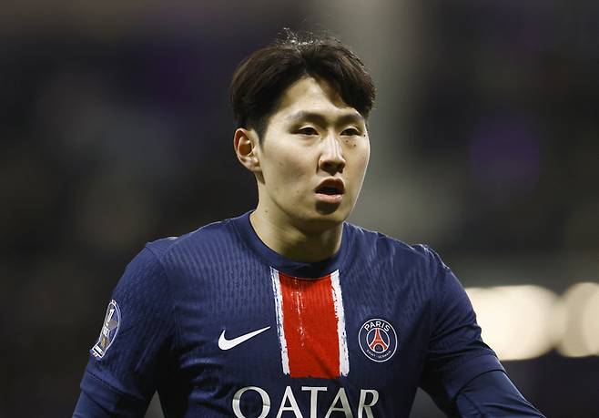 이강인 ‘환상 패스로 ‘득점 기점 역할···‘합산 10 0 Psg 브레스트에 7 0 대승 거두며 16강 진출 Ucl 리뷰