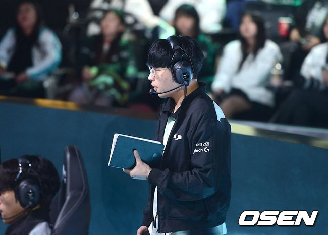 ‘결승행 좌절 배성웅 감독 제일 자신있던 1세트 패배 아쉬워 팬 들께 죄송”