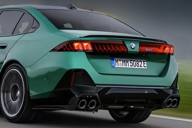뒤태 심각하네” 신형 Bmw M5 예상도 공개 벤츠 함박 웃음 카텍