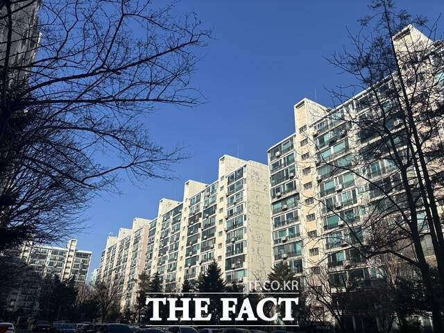 서울 정비사업 휩쓰는 삼성 래미안현대건설 밀어내고 1위 오를까