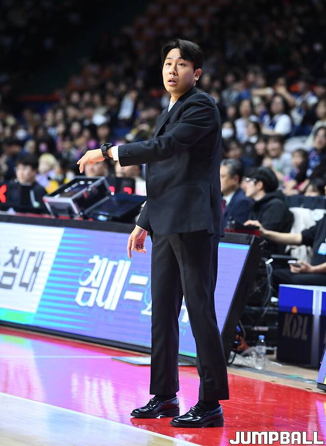 혼돈이 왔다고 하더라고요” 공수 맹활약 최승욱 사령탑 믿음 하에 반등 신호탄 쐈다