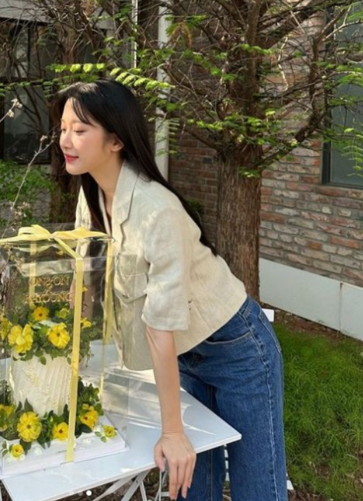 서현진을 잇는 로코퀸 여배우 일상룩 패션룸