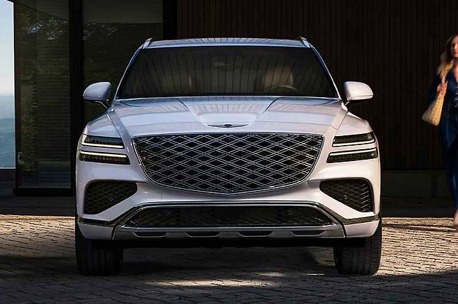 "아빠들 현실 드림카" BMW X5, GV80과 비교불가인 이유 | 닷키프레스