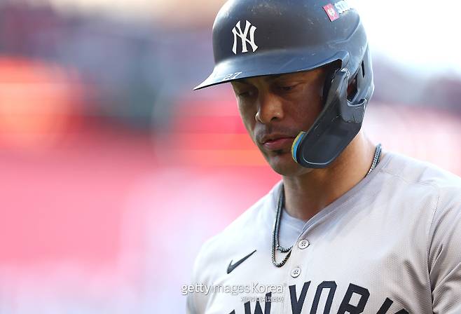 양키스 합류 후 연평균 고작 947g 출전mlb 현역 홈런 1위 또 부상 좌절