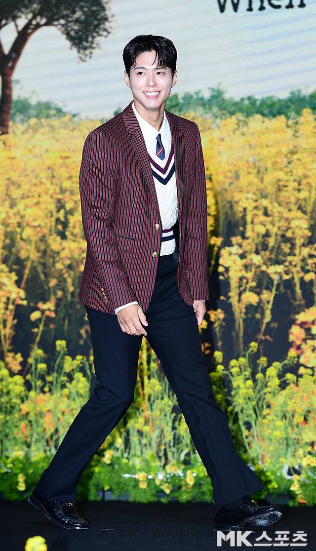 박보검 생글생글 보조개 미남 확신의 전교회장상 스트라이프 멋남 스쿨룩 뷰티는 내운명