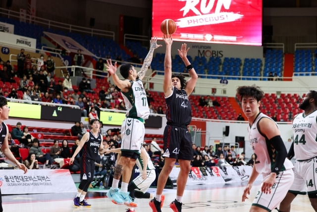 갈 길 바쁜 Db 대추격전에도 현대모비스에 발목 잡혔다정관장도 봄 농구 희망↑ Kbl
