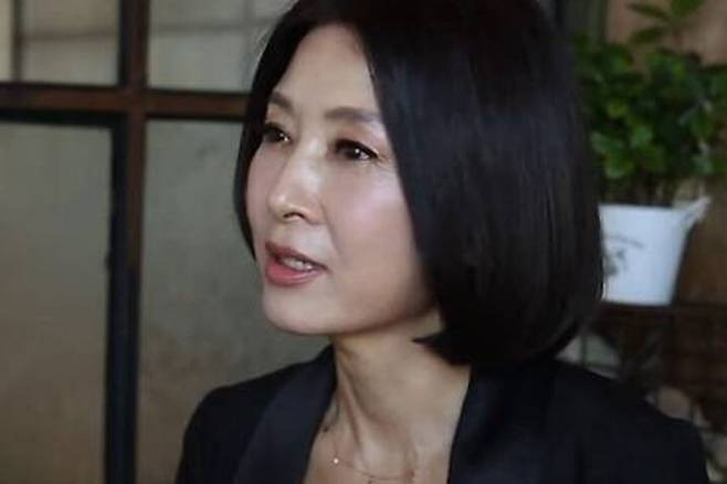 너무 인기많아 남편이 방송국 전화도 의심 번호까지 바꿔 이혼한 미스코리아 연예인 스포엔 뉴세이