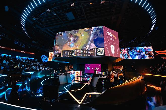 퍼스트 스탠드 Lck 한화생명 카르민 코프 꺾으며 3연승으로 1위 확정