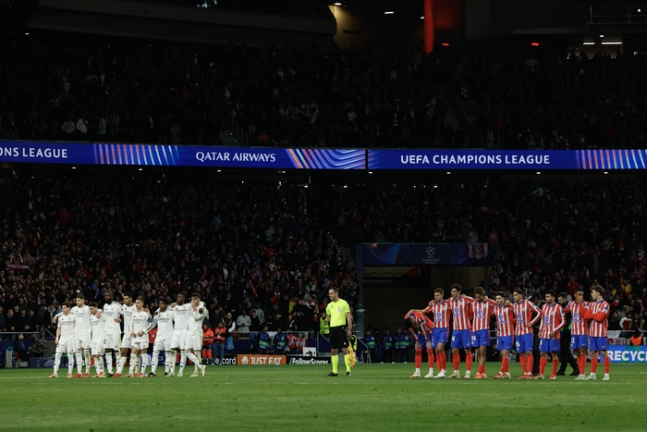Ucl 탈락 원흉 ‘pk 투 터치 판정atm 시메오네 감독의 극대노 본 사람 손 들어봐”