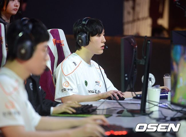 ‘제우스 막아도 제카 펄펄한화생명 中 Tes에 29분만에 기선 제압 퍼스트 스탠드