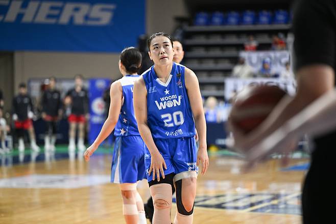 박혜진 친정팀에 비수 꽂았다bnk 우리은행에 극적 뒤집기→챔프 1차전서 역전승