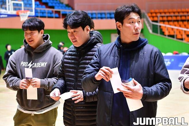 62춘계 두근두근 대진표 뽑기 남고부 8강 두 자리는 어느 팀이