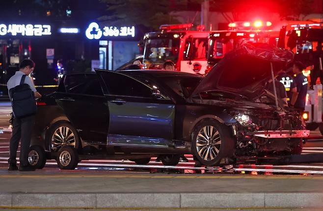日은 車페달 오조작 방지 장치 의무화하는데한국은
