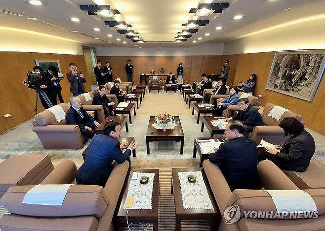 역세권 조성하고 트램 깔고속초시는 콤팩트시티 설계 중