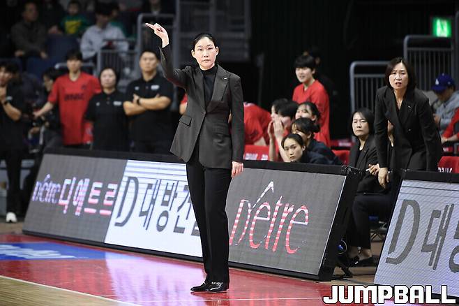 ‘꼴찌의 반란’ BNK V1, 역사를 이뤘다…세 가지 진기록 동시 달성