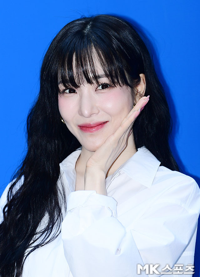 티파니 영 ‘활짝 핀 봄꽃 Mk포토