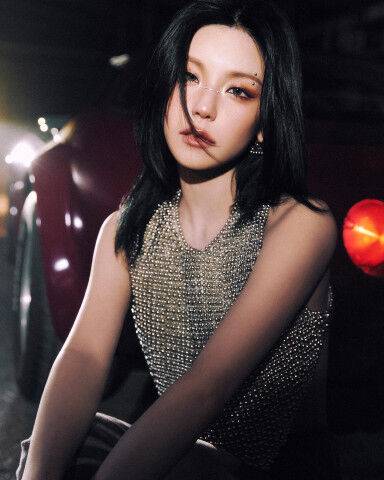 '승리 요정이 돌아왔다' ITZY 예지, 27일 LG 승리기원 시구 진행 "열심히 LG 응원하겠다"