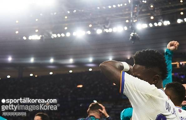 ‘인종차별로 눈물 흘리더니 비니시우스 판결 뒤집혔다→검찰 수사 대상자 증거불충분 기각 요청