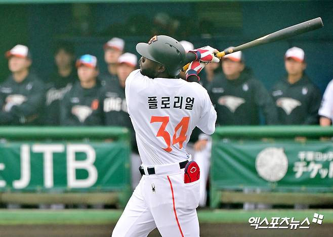 타율 0000 외인이 웬말 시범경기 4할은 우연이었나12타수 무안타 한화 플로리얼 언제 혈 뚫리나 잠실 현장