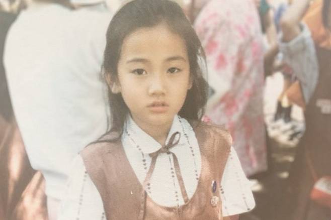학창시절 완성형 외모로 너무 예뻐서 왕따당했다는 소녀의 현재 모습 뉴스에이드