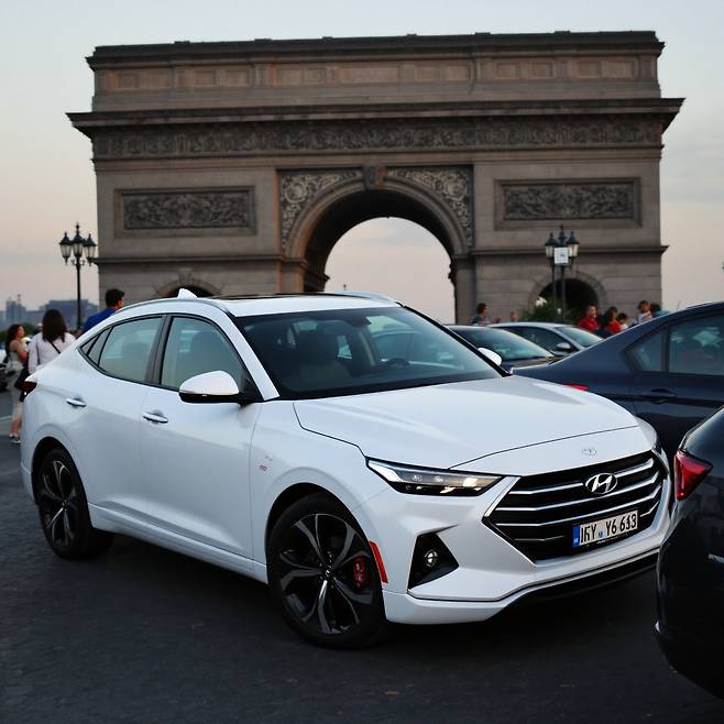 아반떼 MD, AD, HD, CN7 가격표 및 시세 (신형 & 중고차) | 자동차월드