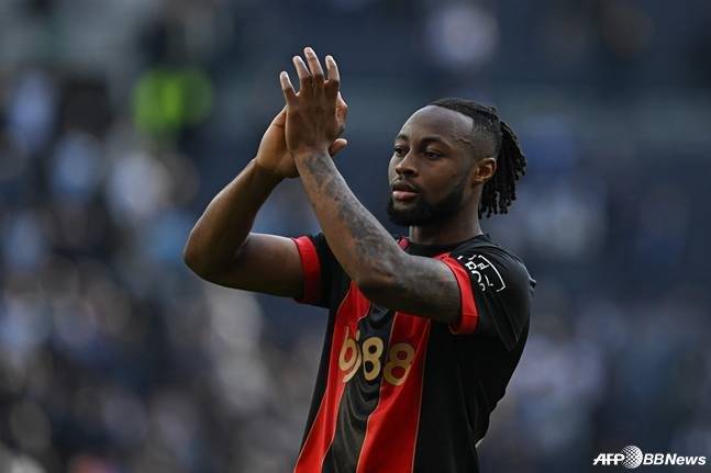 '손흥민 방출→1330억 공격수 영입' 토트넘 검은 속내 폭로... "EPL 특급 윙어 낙점"