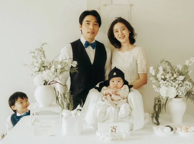태권도 선수 ️ 결혼 둘째 출산 3주 만에 복귀한 원더걸스 32세 여가수 드레스룩 스타와 패션