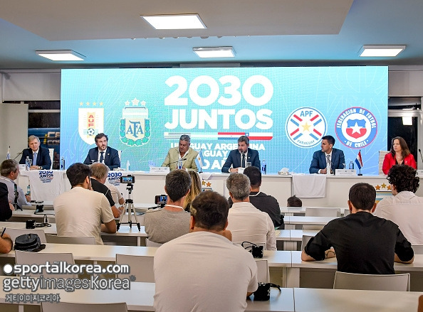이게 무슨 중국 축구 날벼락 Uefa 회장 작심 발언월드컵 64개국 확대 좋은 아이디어 아니야