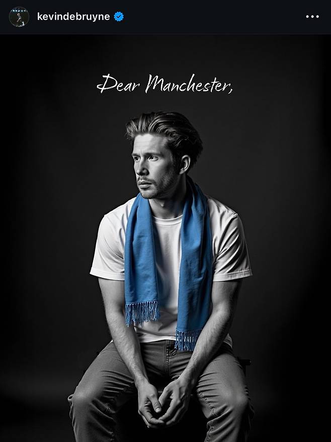 [오피셜] '10년 동행 끝' SON 떠나 커리어 새 막 연다…'연봉 290,000,000,000원 거절' KDB, 맨시티와 결별