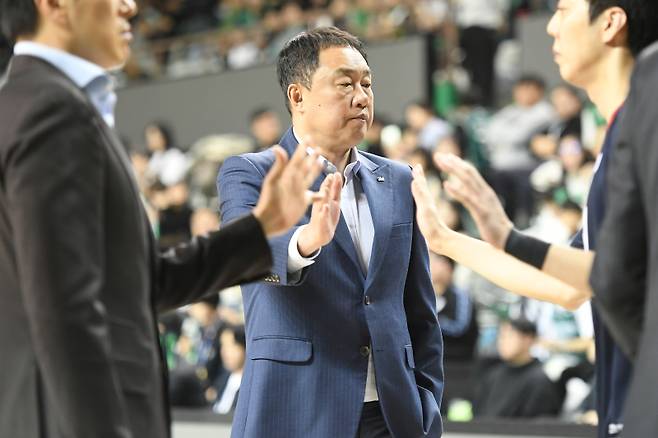 [IS 원주] ‘PO 싸움 끝까지 간다’ DB, KCC 꺾고 6강 희망 살려…알바노 22점 11어시스트 맹폭