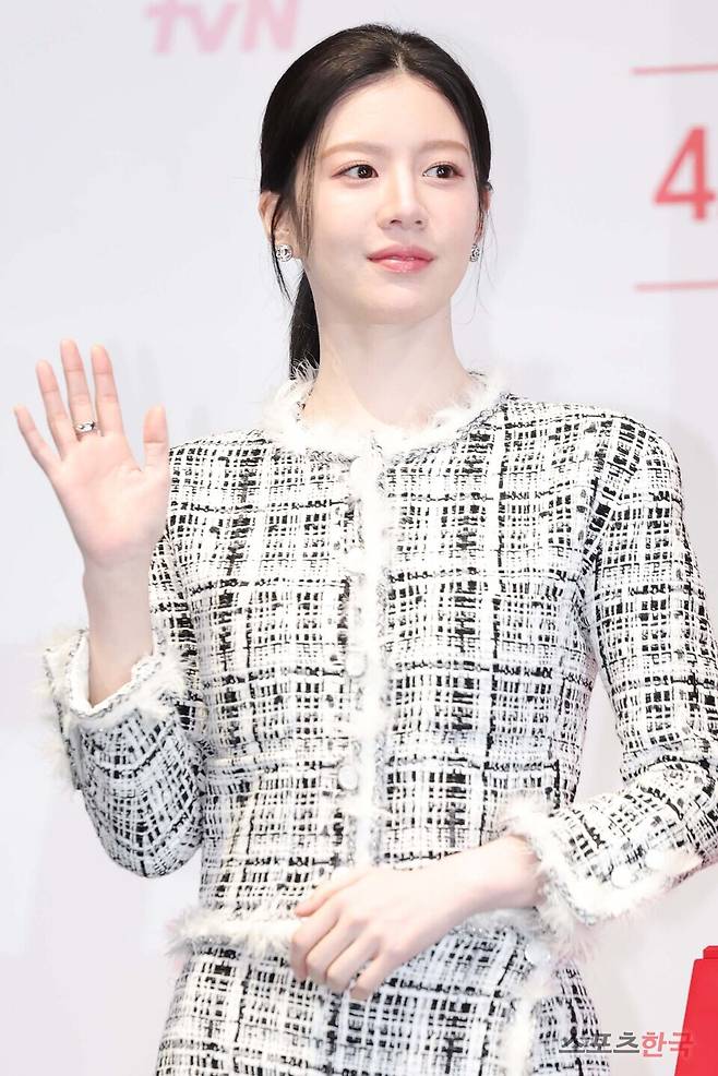 언젠가는 슬기로울 전공의생활 세계관 확장 청춘 성장담 예고 스한현장 종합