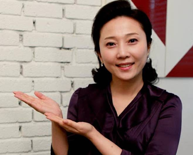 빚 갚느라 결혼식 당일에 새벽 2시까지 일한 소녀가장 출신 여배우 필더무비