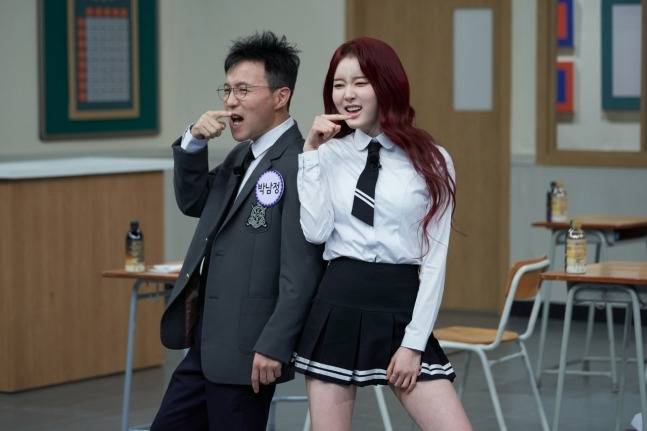 아빠랑 딸” 레전드 탑가수 아빠 닮아 노래 춤 올라운더인 아이돌 여가수 딸 투데이 셀럽패션