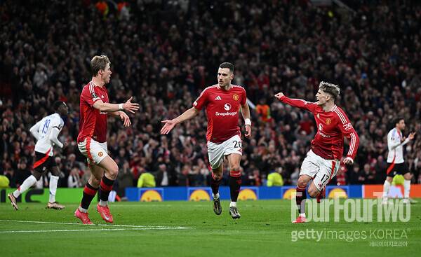 [uel.star] ‘인생 역전의 대명사’ OT 꿈의 극장 주인공…숱한 비판, 방출 위기 극복한 ‘해리 매과이어’