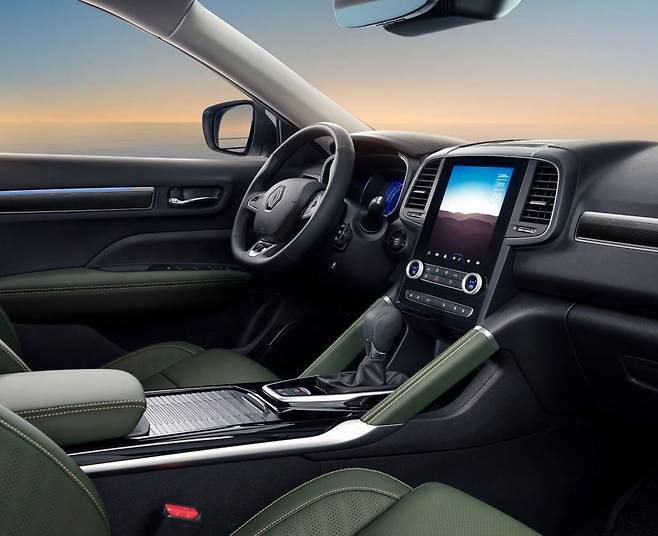 "단종설 일축"... 르노 '2026년형 QM6' 출시, 그랑 콜레오스와 투트랙 전략 유지 | 유카포스트