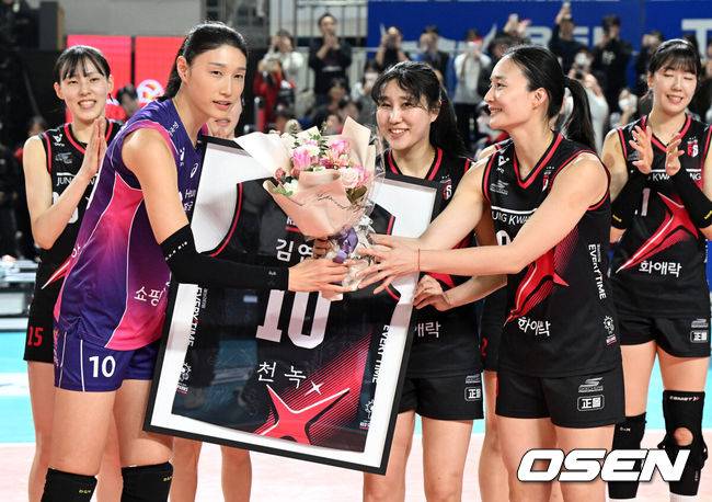 ‘FA 협상 결렬’ 표승주 초유의 은퇴 사태, 김연경 배구계에 일침 “더 좋은 환경이었다면 배구 더 했을 것, 많이 아쉬워”