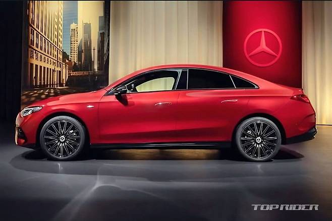 벤츠 신형 CLA 국내 출시 예고, 현대차 아반떼보다 크다 | 탑라이더