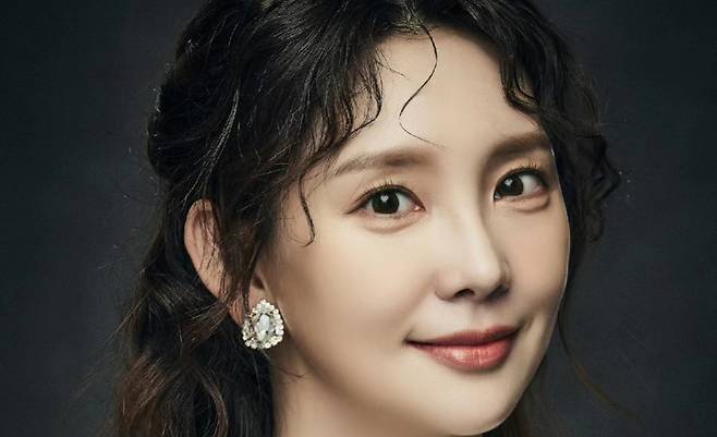 여배우 최고 두뇌! ‘IQ 156’ 멘사 출신 女배우, 1년 만에 충격근황 공개 | 지식텔러