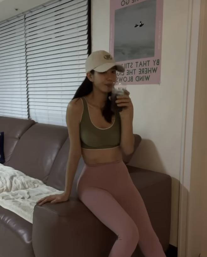손담비 백댄서로 무대 누비던 그 연습생 지금은 대표님 된 여가수 휴양지룩 대본은 내운명