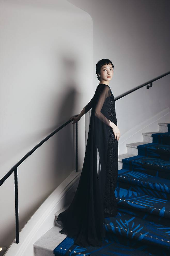 배우 김고은, 칸 영화제 참석…전세계 매료