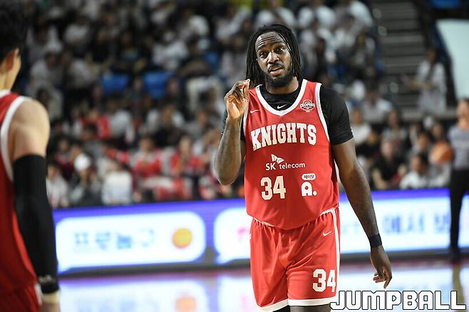 'KBL 왕' 워니, 은퇴 결심 달라지지 않았다? "열정 희미해져…지난 6년 영원히 남을 것"